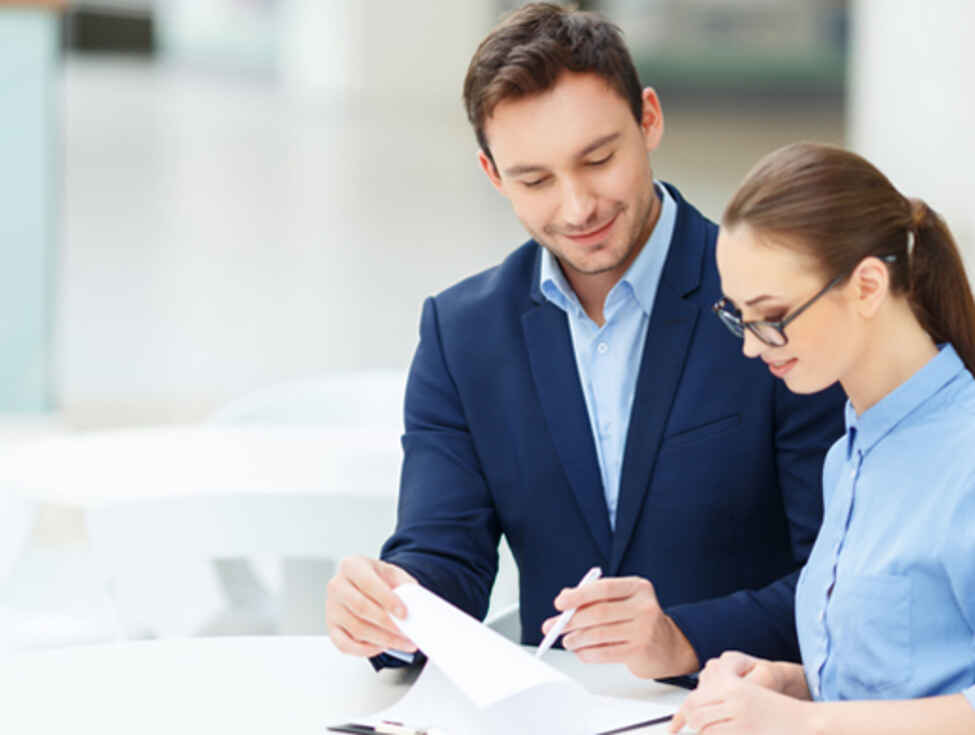 WHY SIGN A LEASE WHY SIGN A LEASE